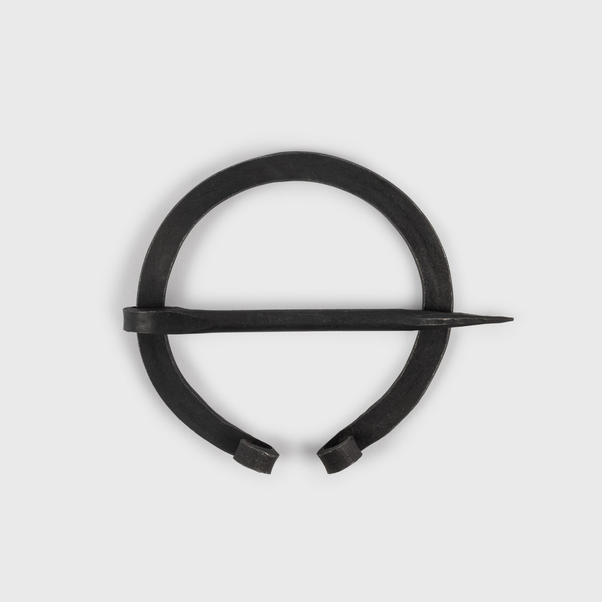Iron Fibula, Round, 65 mm – Grimfrost Intl