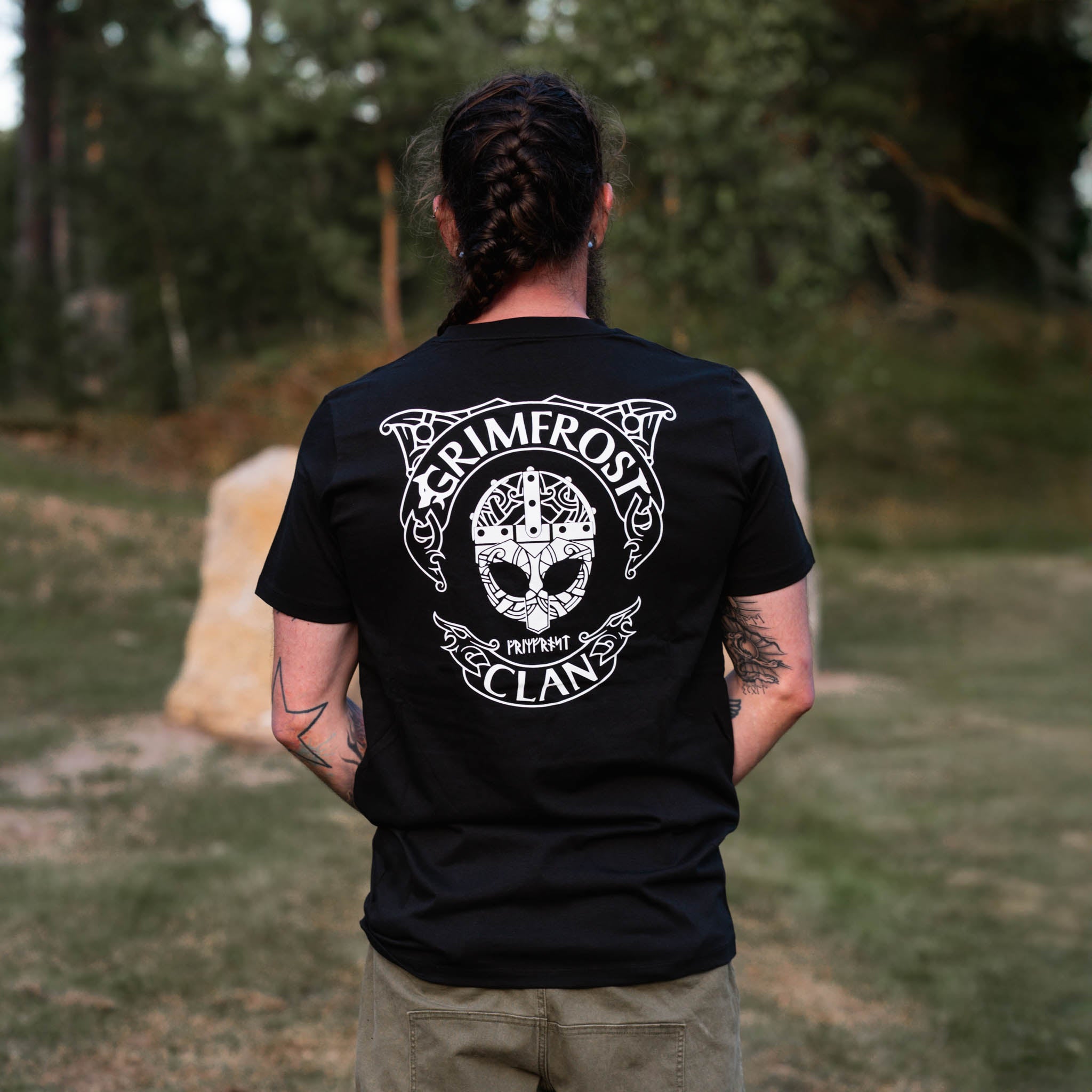 Premium T-shirt, Grimfrost Clan, Black – Grimfrost Intl