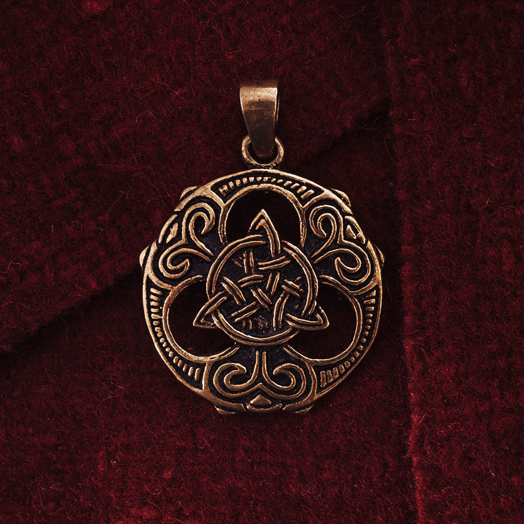 Triquetra Amulet, Bronze – Grimfrost Intl